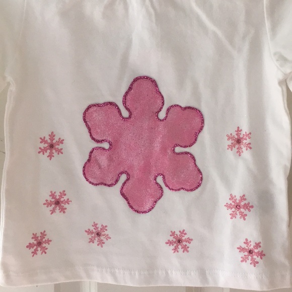 Garanimals | Shirts & Tops | Girls Christmas Winter Top Pink Snowflakes ...
